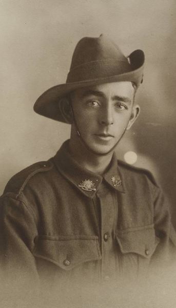 Virtual War Memorial | George Griffiths WOOLCOTT