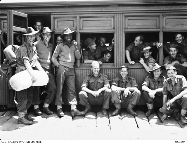 Virtual War Memorial | Reginald Walter (Reg) SAUNDERS MBE