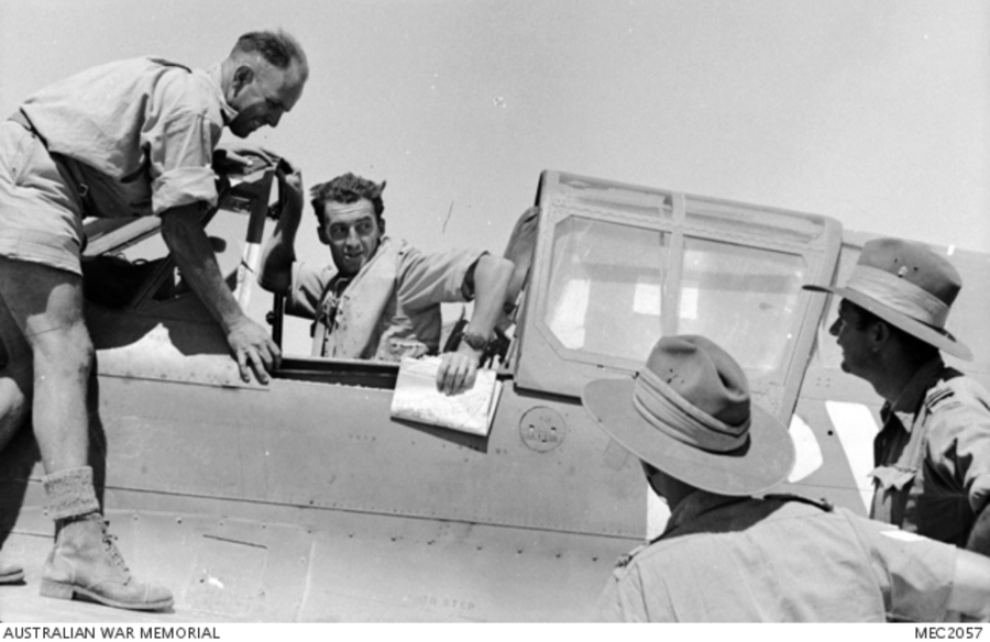 Virtual War Memorial | Reginald Noel Basil (Reg) STEVENS DFC, DFC*