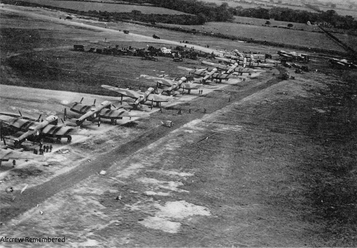 Virtual War Memorial | No. 428 Squadron (RCAF)