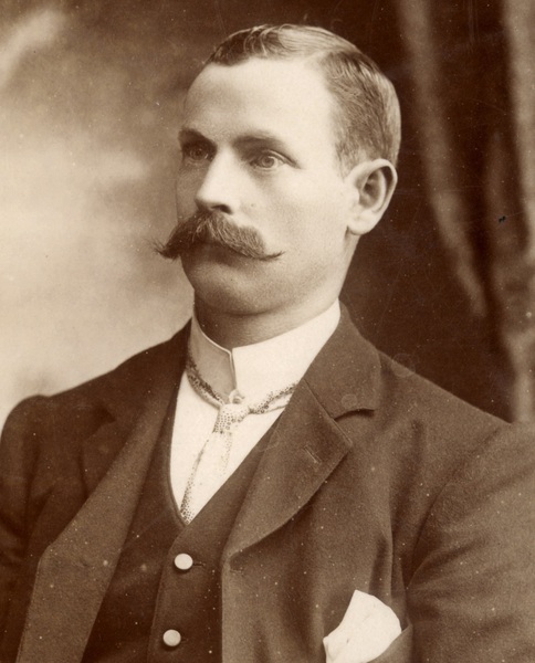 William Fagan's Instagram, Twitter & Facebook on IDCrawl